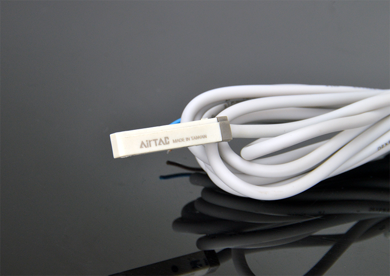 亚德客CMSG/DMSG/CMSE/CMSH/CMSJ两线式气缸磁性开关感应传感器